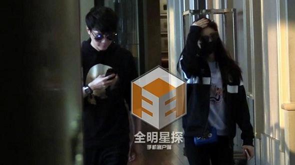 Lâm Doãn - Phùng Thiệu Phong vào khách sạn mặc paparazzi chụp hình