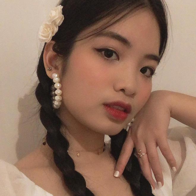 Con Gái Duy Mạnh Gây Sốt Với Nhan Sắc Dậy Thì Thành Công 2sao