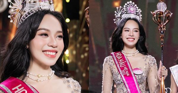 Bố Hoa hậu Việt Nam 2022: Gia đình không có điều kiện để mua giải