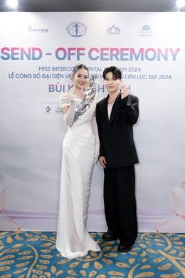 Tình trường từng trải của mỹ nam Hàn Quốc Minuk ở Đảo thiên đường